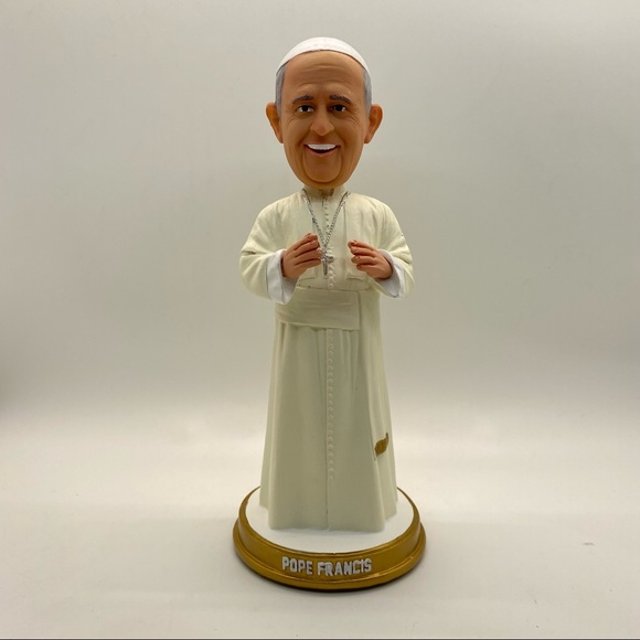 Wall Decor | Pope Francis Bobblehead | Poshmark